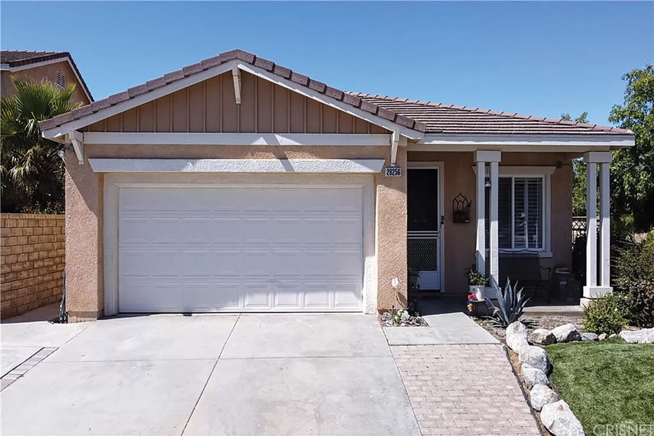 New Home Listing... Holly Hanlin can help you - Santa Clarita Magazine